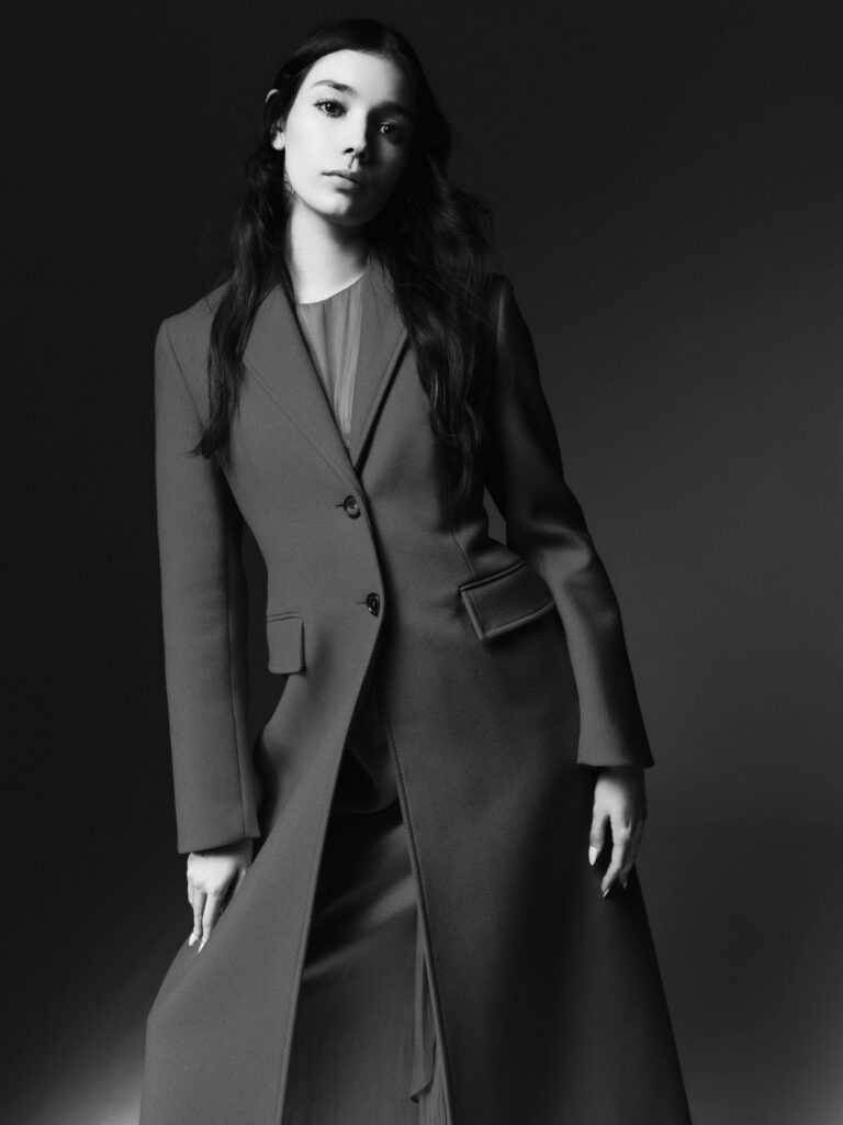 Amy Godward | Savalas Models